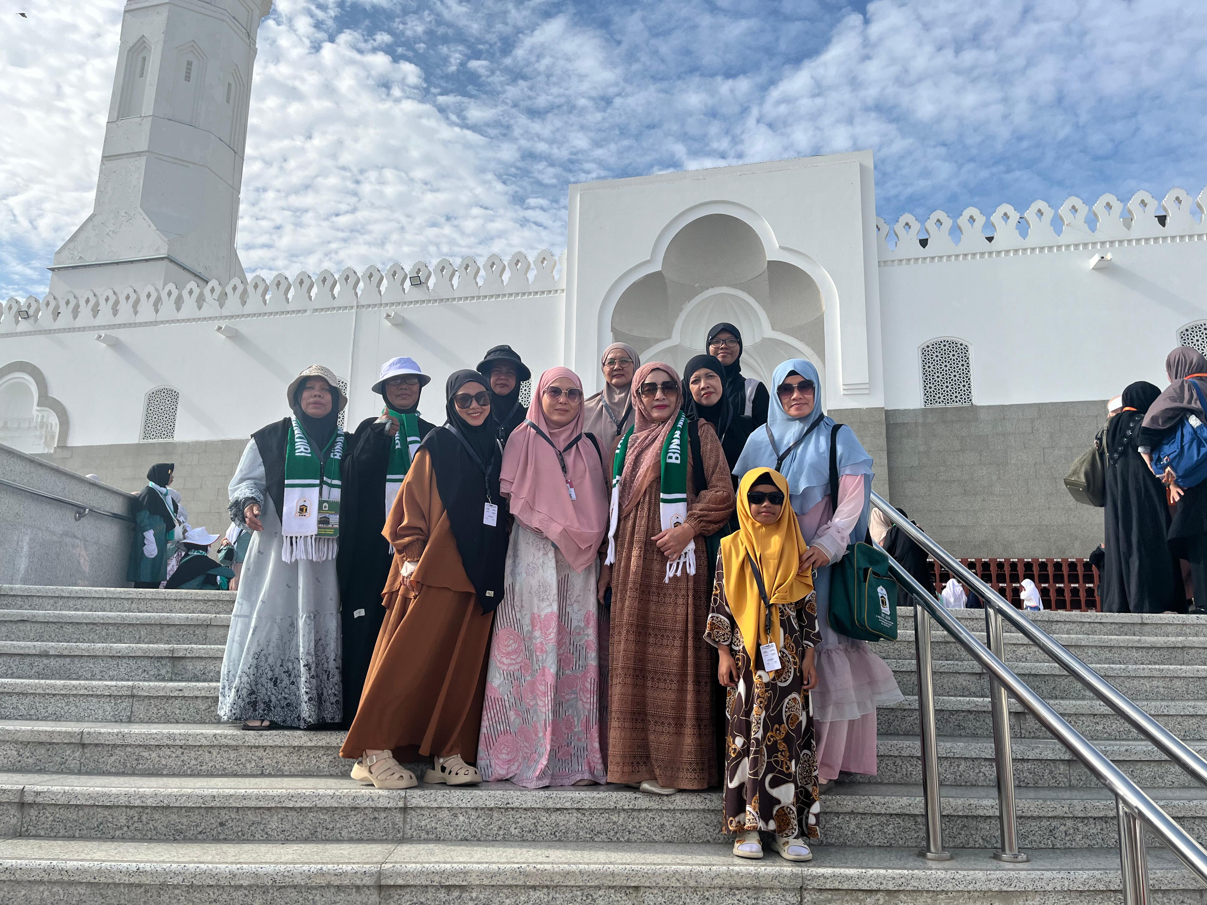 Beranda - PT HADDAD MADINAH WISATA | Umroh dan Haji Resmi, Aman ...